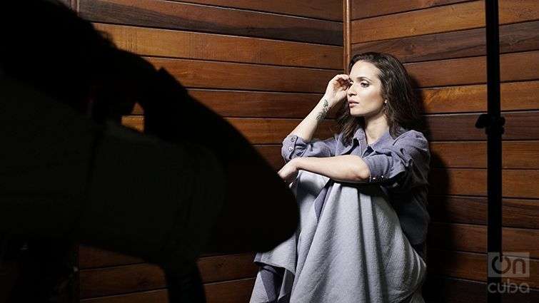 Diana Fuentes, the face behind the voice | OnCubaNews English