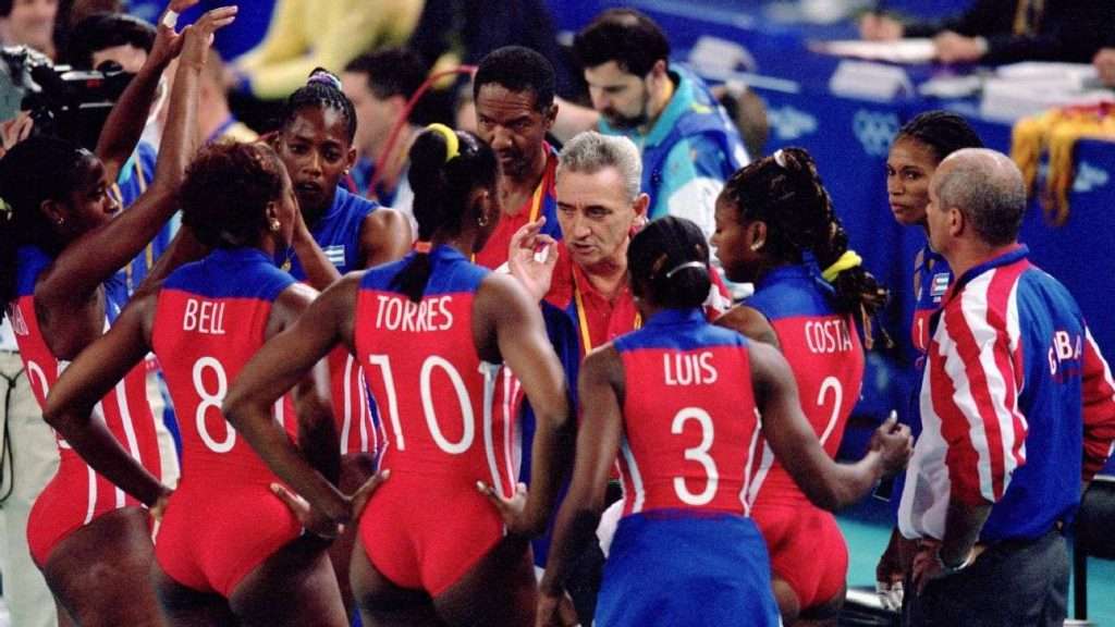 Mireya Luis’ great jump | OnCubaNews English