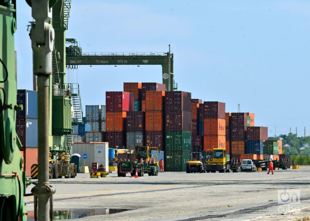 Mariel Terminal: waiting for larger vessels | OnCubaNews English