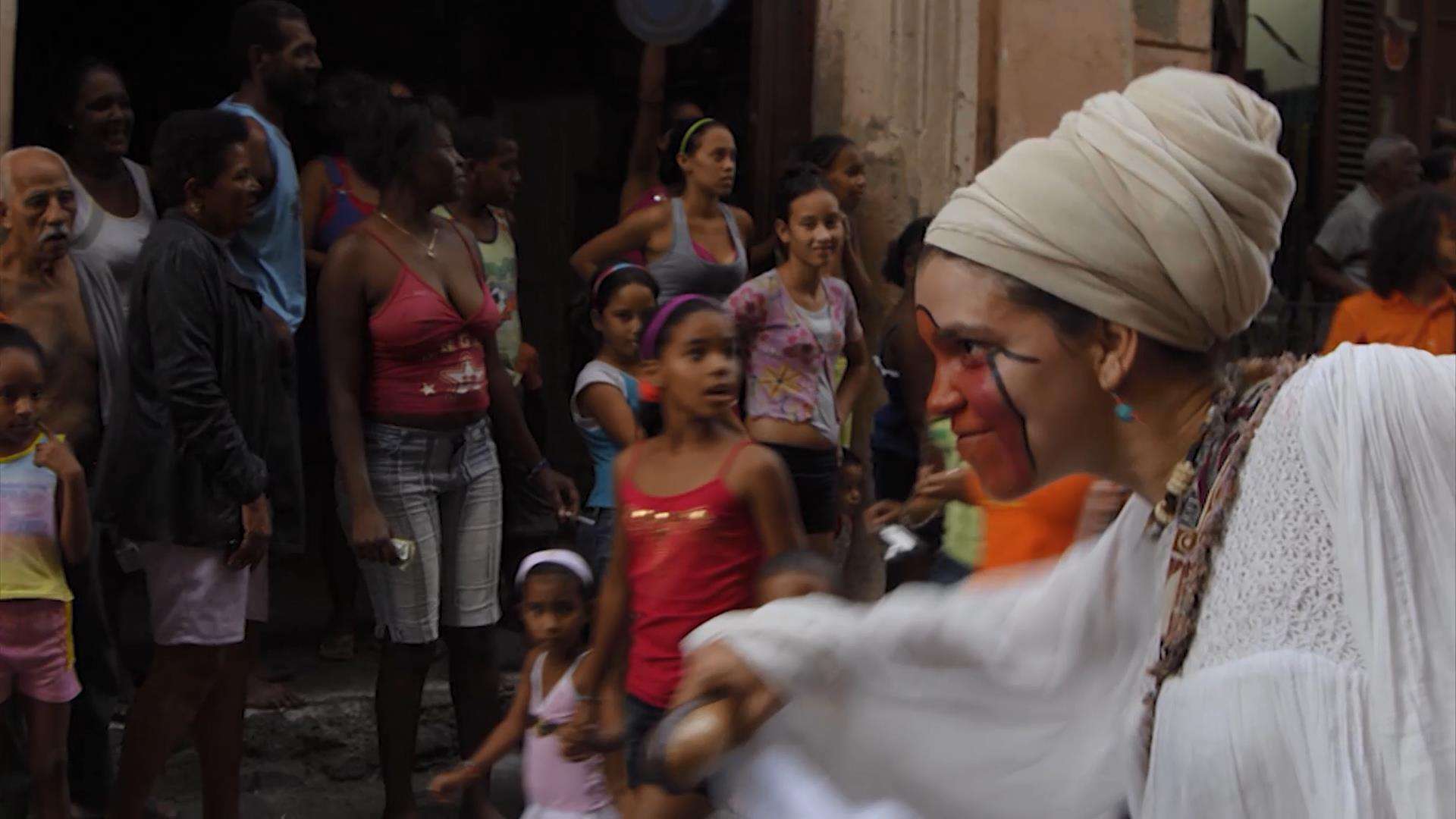 Roberto Salas: ¿Qué es el arte sino un acto de provocación social ...