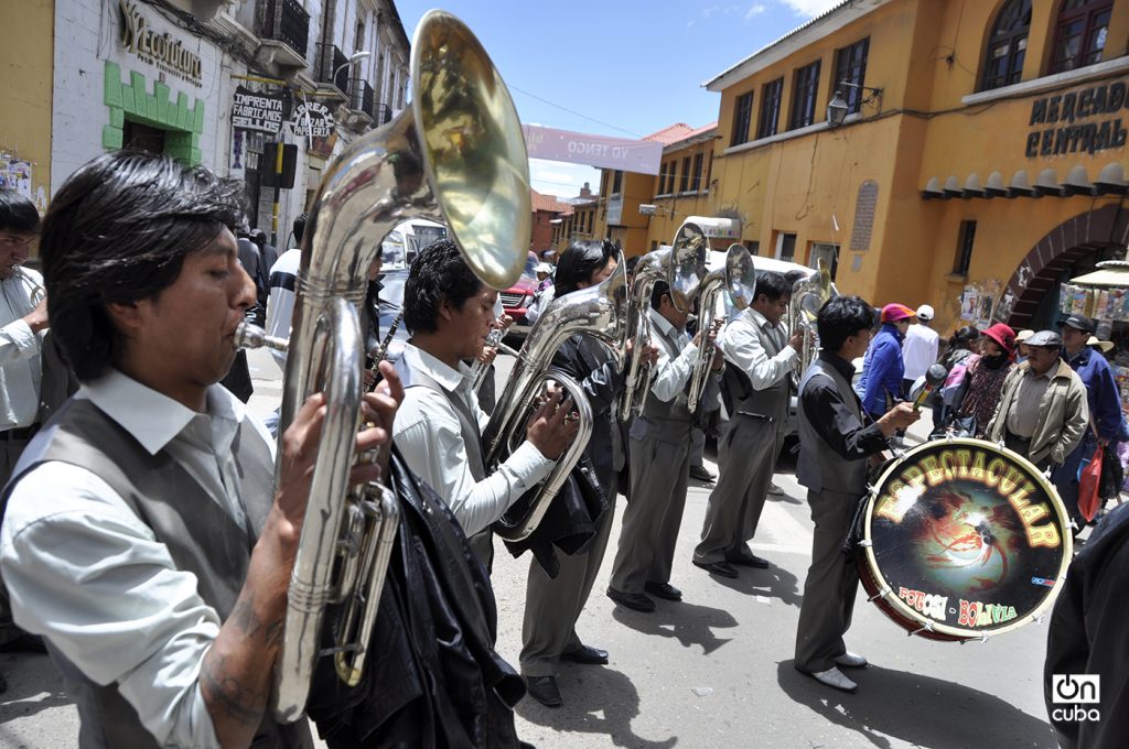 La identidad sociocultural boliviana - OnCubaNews