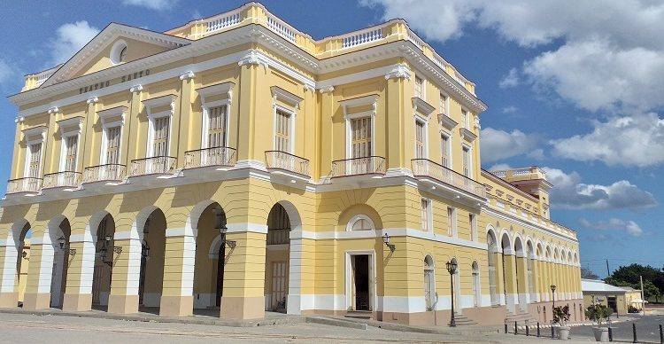 El Teatro Sauto restaurado | OnCubaNews