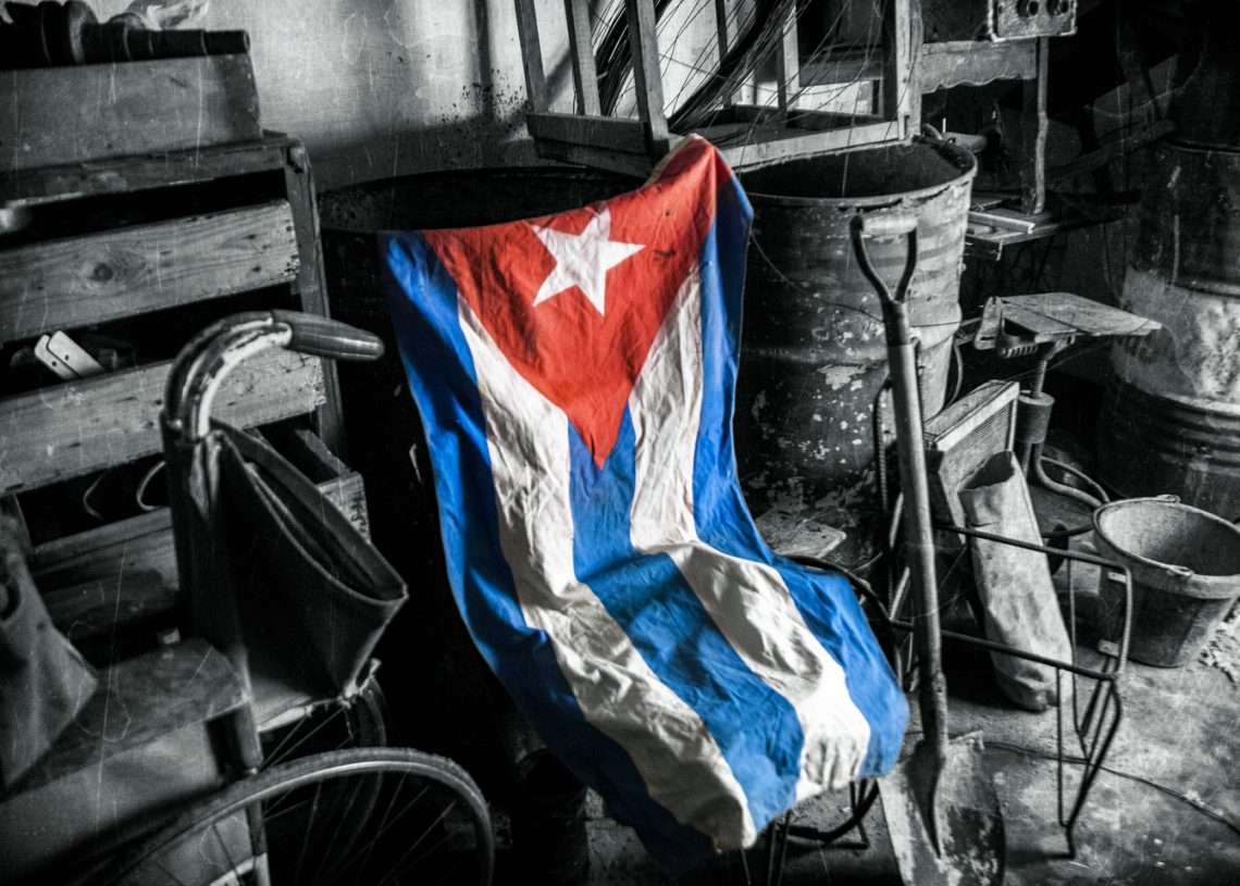 Clásicos del cartel cubano en tiempos de Covid-19 | OnCubaNews