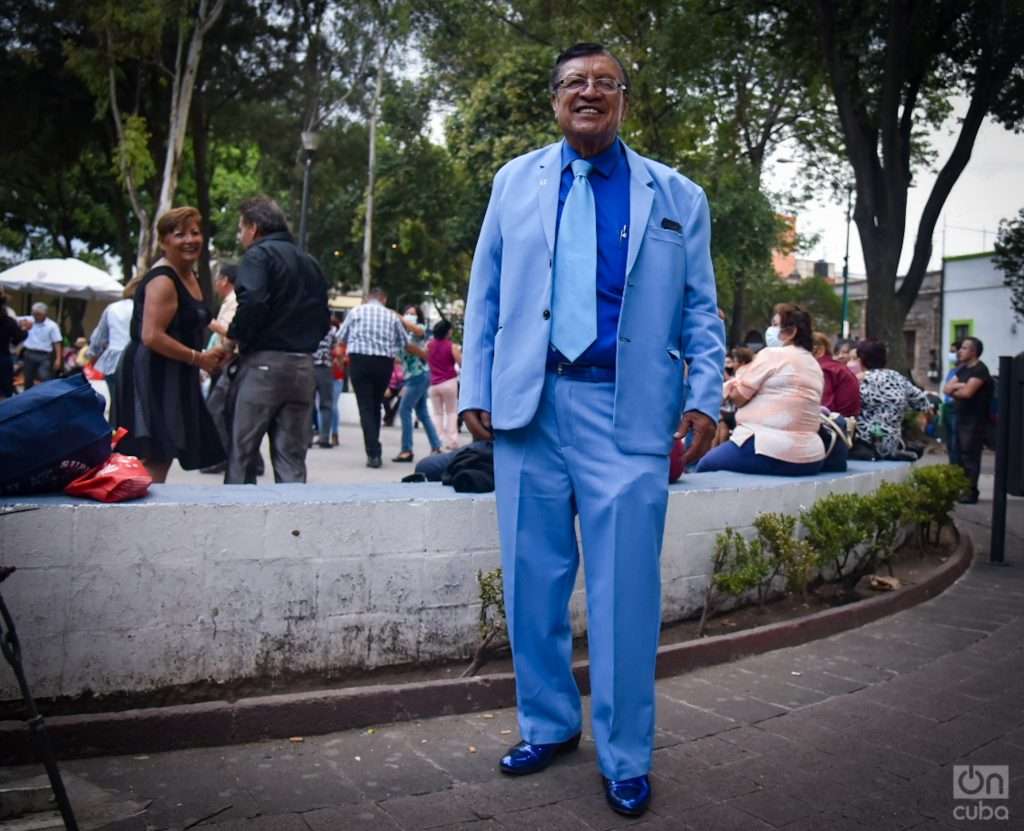 Bailando danzón en Ciudad México - OnCubaNews