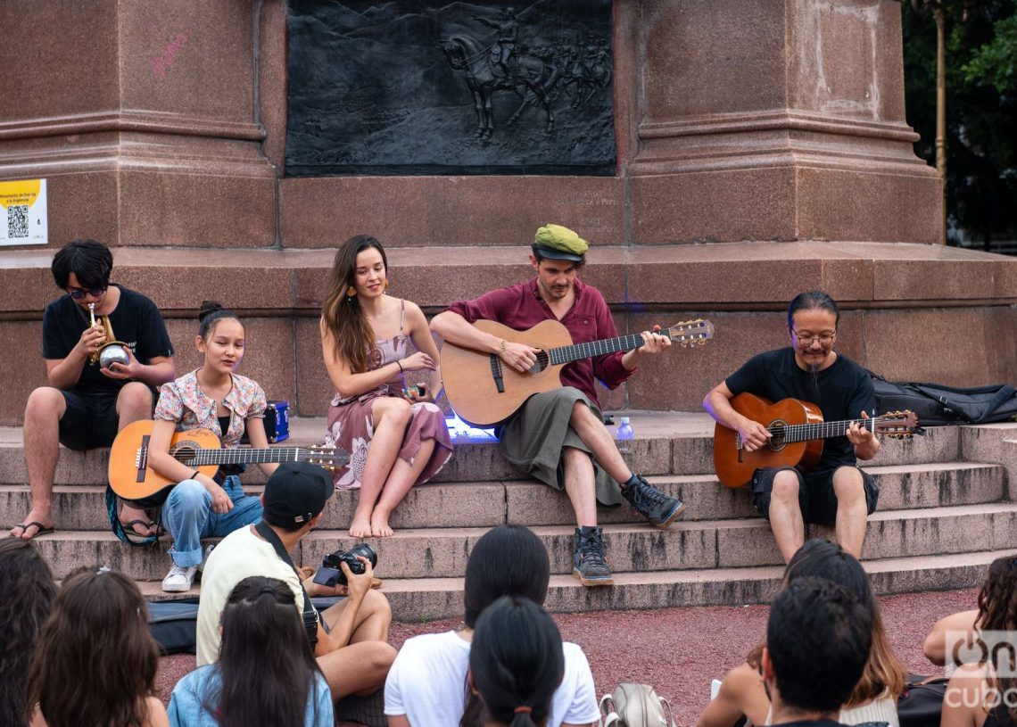 Isaac y Nora: la aventura musical de una familia - OnCubaNews