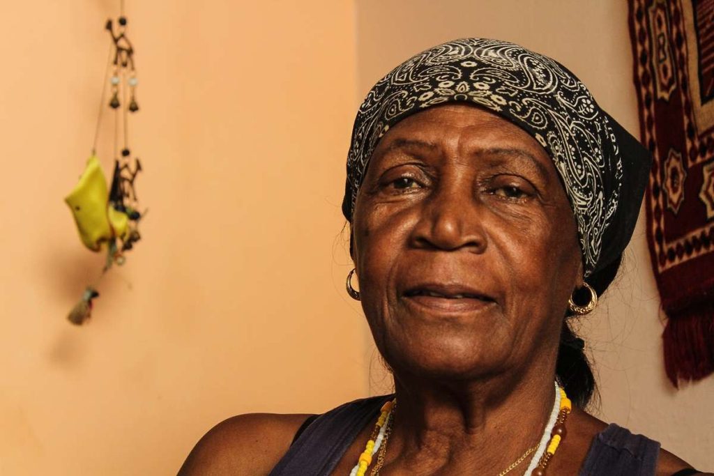 Mercedes Pomares: Positive vibration en zona 4 - OnCubaNews