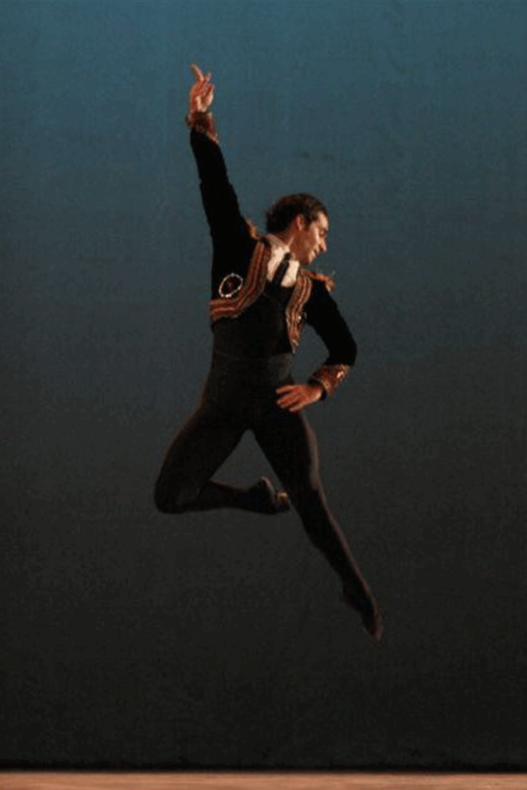 Yosvani Ramos y Víctor Gilí: dos vidas del ballet cubano en el mundo ...